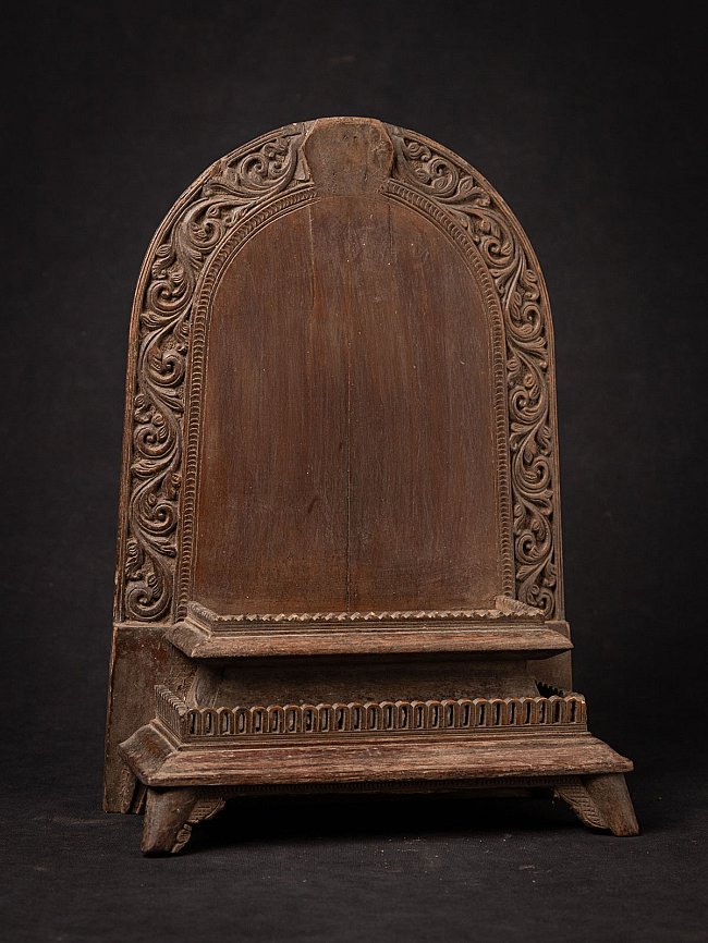 Antique wooden Indian throne from India