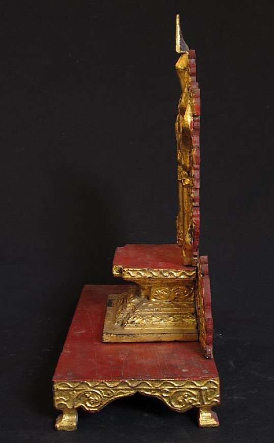 Antiker Buddha Altar aus Birma (Myanmar)